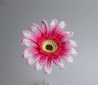 Ravelry: Gerbera Daisy pattern by CreativityClaudia