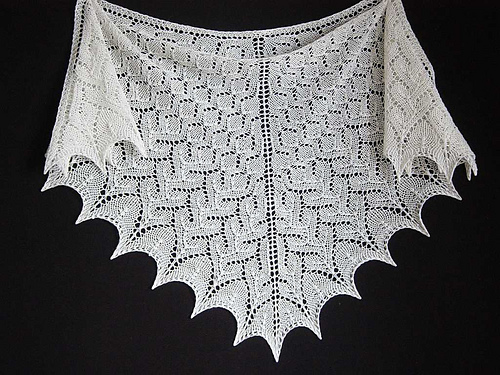 [FO] Olive Branch shawl : r/knitting