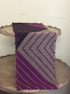 Ravelry: Flying Triangles Cowl pattern by Emily Devlin