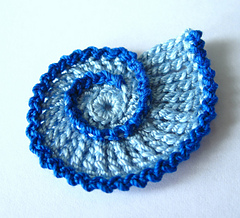 Ravelry: Sea Shell Applique Crochet Pattern pattern by GoldenLucyCrafts