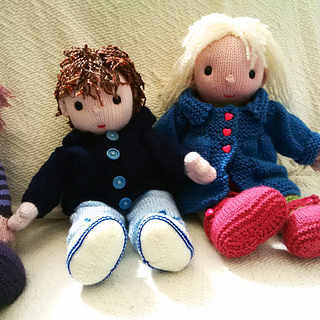 Ravelry: The Poppet Dolls pattern by Pat Alinejad