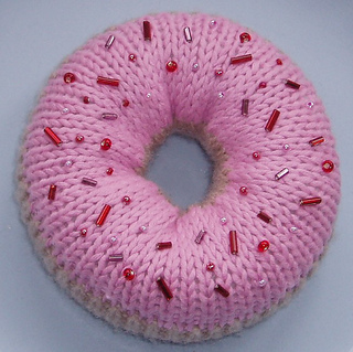 Ravelry: Delicious Donuts pattern by Lynne Rowe