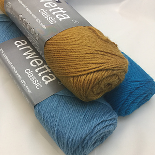 Ravelry: Kari II Sett pattern by Lill C. Schei