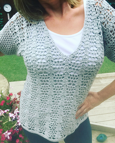 Crochet top recommendations for busty girls? : r/crochet