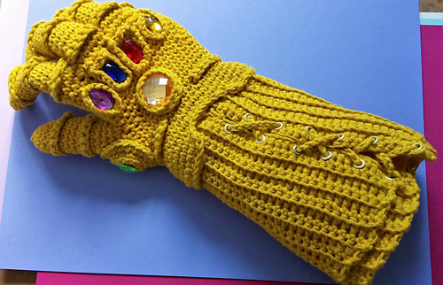 Ravelry: Infinity gauntlet pattern by Liz Ward