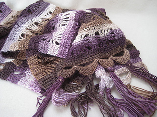 Ravelry: Easy Spider Web Scarf pattern by Millionbells