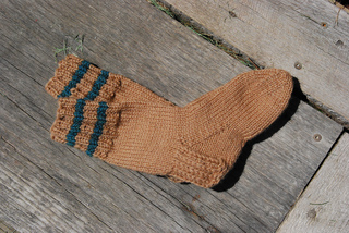 Ravelry: Operation Homespun: Traditional knitting patterns of ...