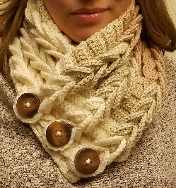 I crocheted a braided cowl! : r/crafts