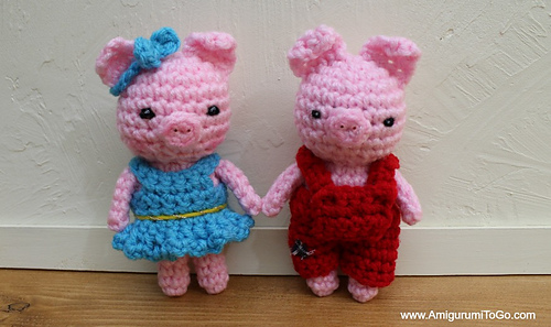 Ravelry: Three Little Pigs pattern by Sharon Ojala