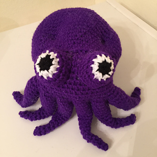 Ravelry: Googly-Eyed Squid pattern by Jamie Storer