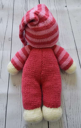 Ravelry: Easy Knit Dolly pattern by Knitting by Post