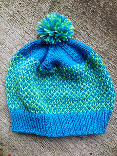 Ravelry: fish scale toque pattern by Willow Canda