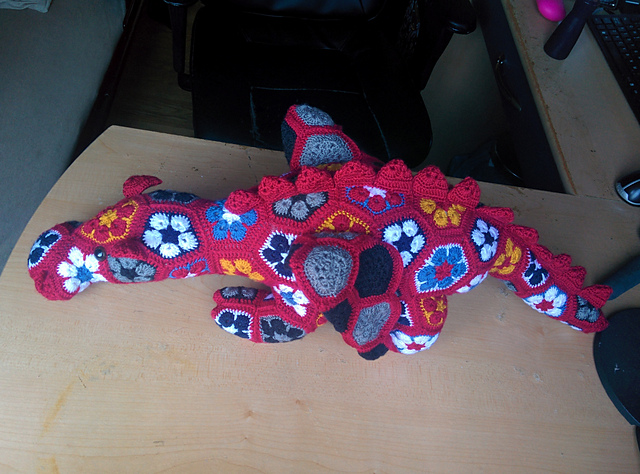 For anyone who enjoys the african flower stuffies, Heidibears has a new ...