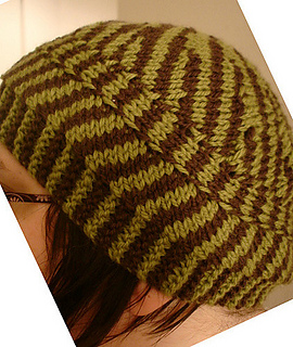 Ravelry: short-rows wavy hat pattern by Lee Meredith