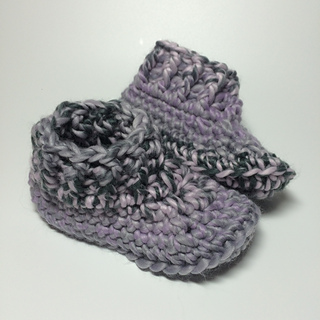 Ravelry: Little Cloud 9 Slippers pattern by Dorianna Rivelli