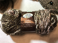 Ravelry: Yarn Bee Andes Alpaca (Aran 85/15)