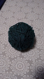 Ravelry: Custom Woolen Mills Ltd Mule Spinner 2-Ply 100% Wool