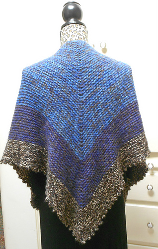 Ravelry: very simple garter stitch shawl pattern by the river knitter